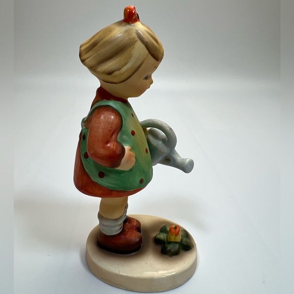 napco | Accents | Vintage Napco Girl Sprinklin Made In Japan Ceramic ...